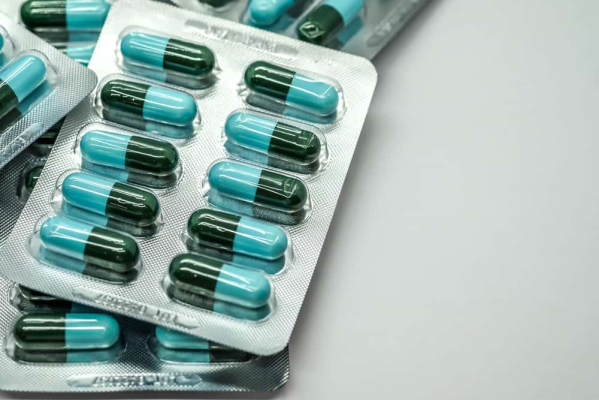 阿莫西林（Amoxicillin） ：用途功效、潛在的副作用與注意事項 - Hello 醫師