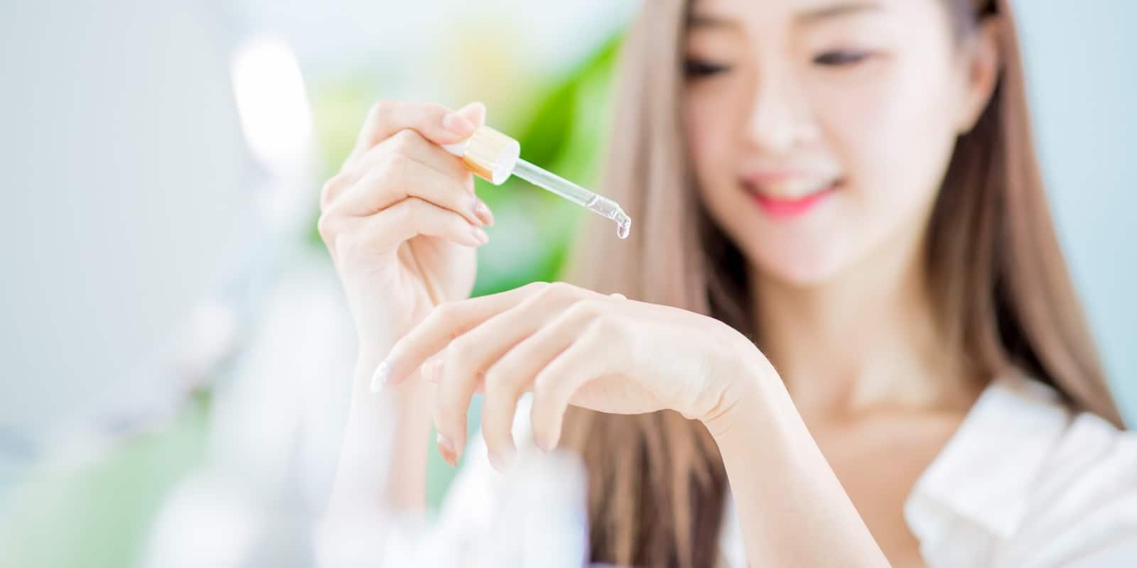 A醇8大功效！不能跟什麼一起用？爆痘期、使用順序、副作用 ：用途功效、潛在的副作用與注意事項 Hello 醫師